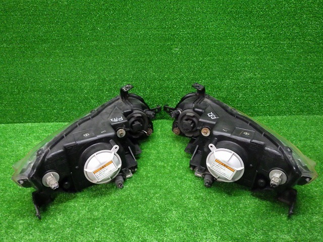 Yahoo!オークション - オデッセイ ヘッドライト 左右 HID RB1/2 前期 1...