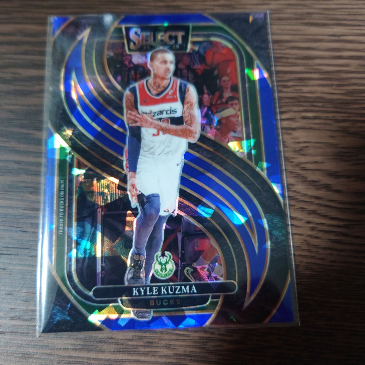 Yahoo!オークション - KYLE KUZMA SELECTカード BUCKS