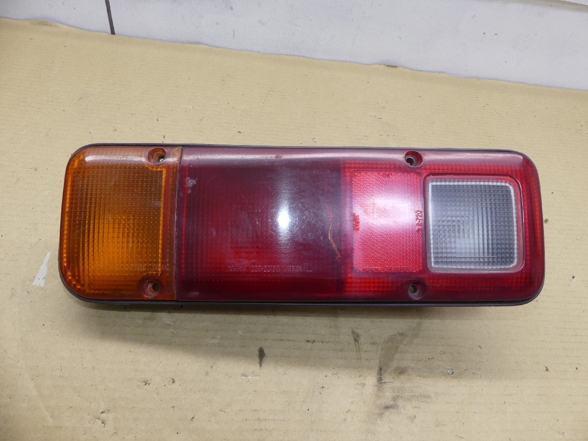 Yahoo!オークション - B1942 オ D ホンダ アクティ HA4 純正 テールラ...