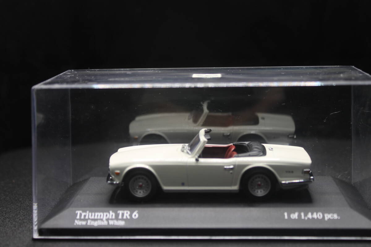 Yahoo!オークション - ミニチャンプス 1/43 トライアンフ TR6