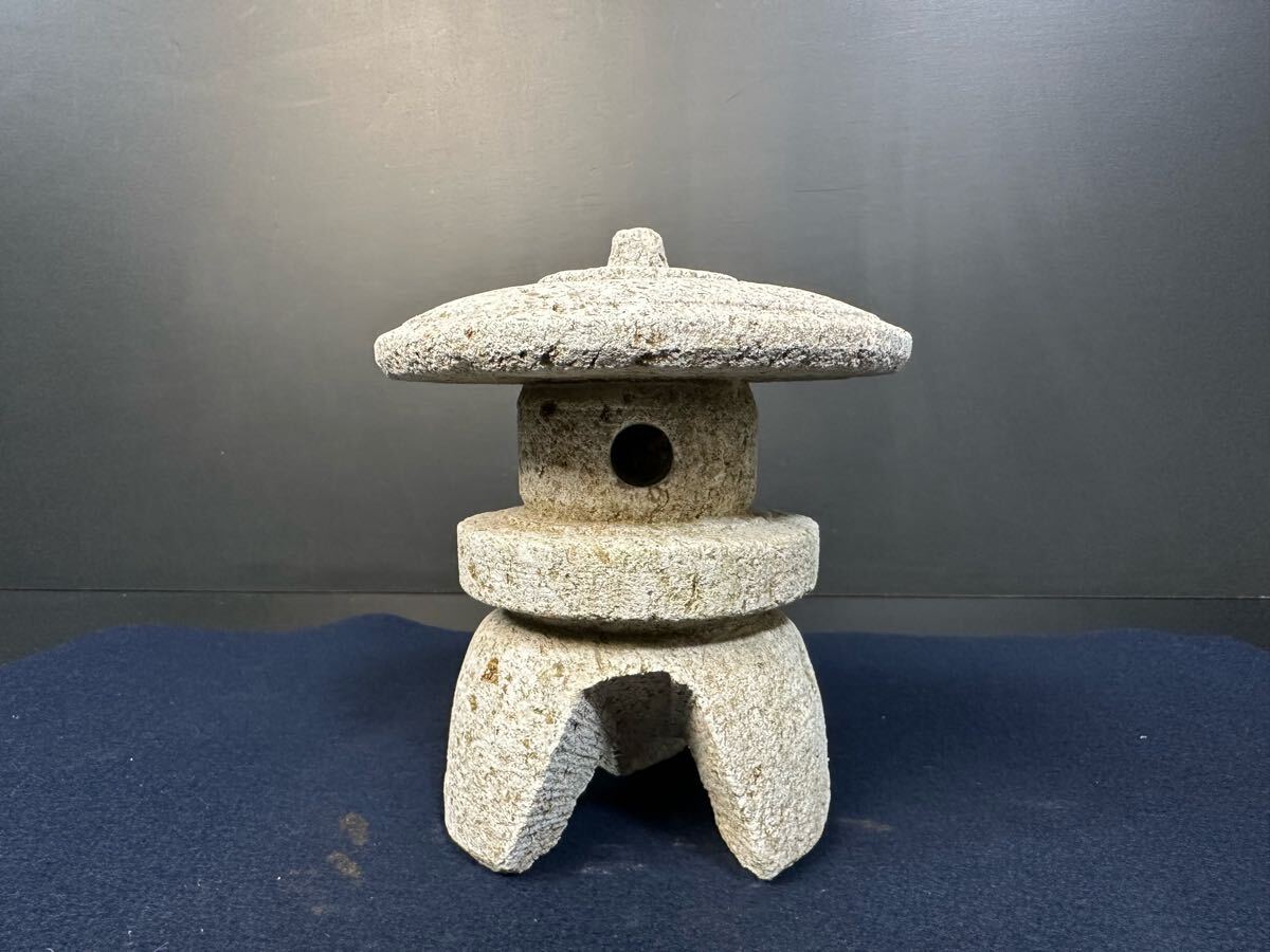 Yahoo!オークション - [B868] 小型 石灯籠 燈籠 灯籠 灯篭 置物 オブジ...