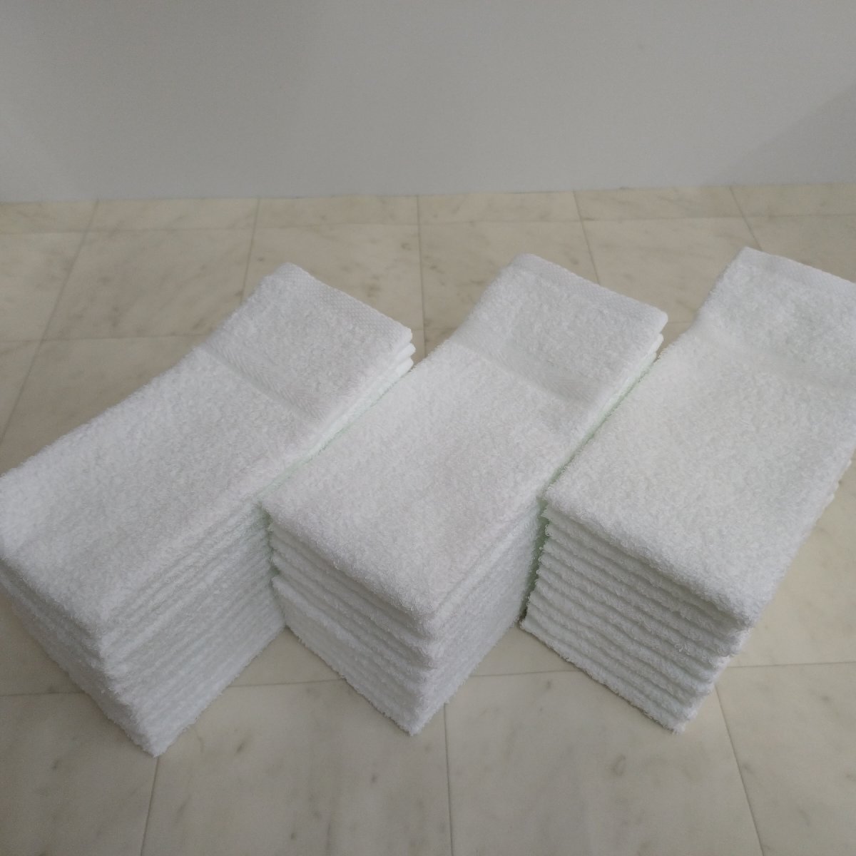 Yahoo!オークション - 新品 泉州産 おしぼりタオル 白 31g 30枚