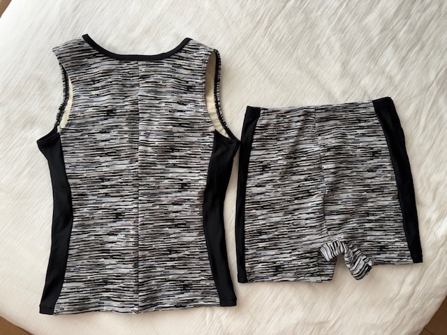 Yahoo!オークション - ワコール C・W・X レディース水着（ツーピース）...