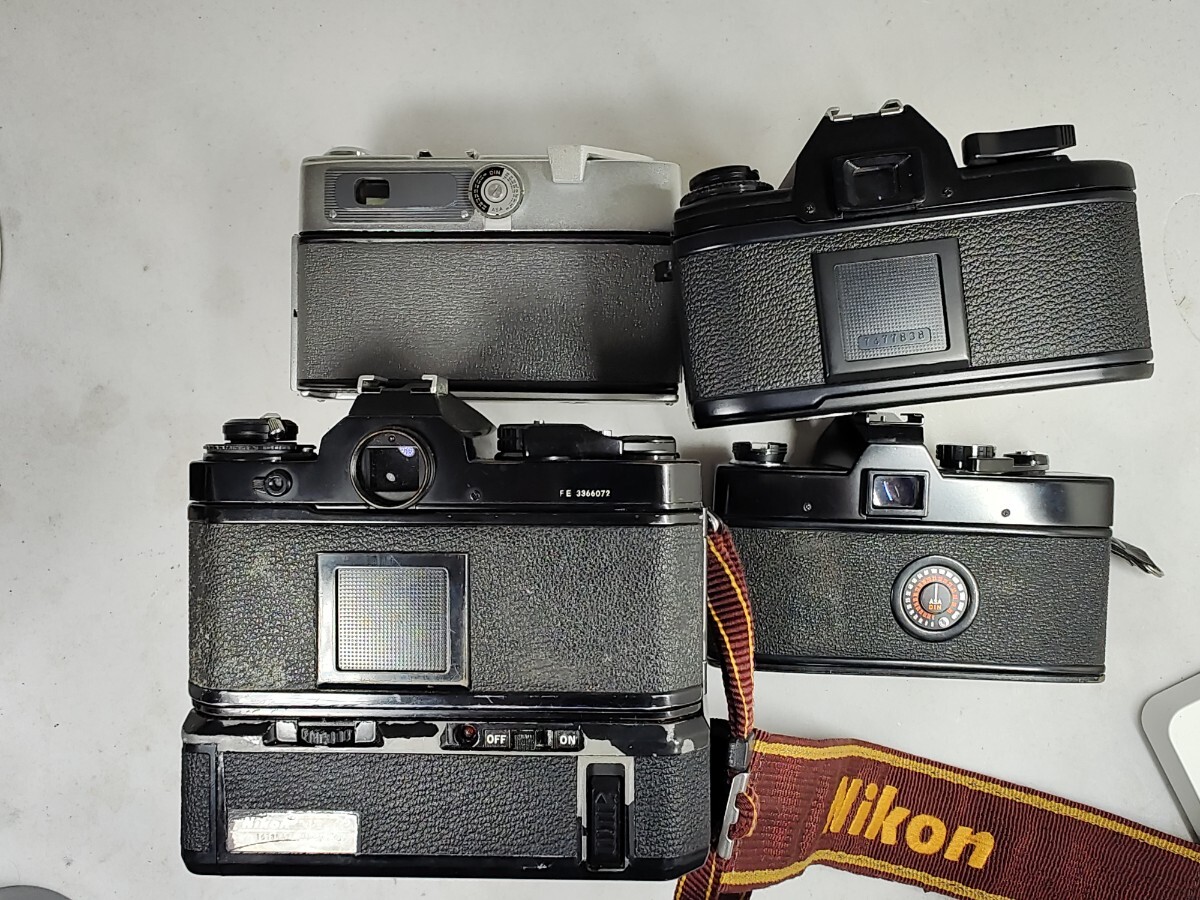 Yahoo!オークション - 【リサイクル】NIKON FE NIKON EM MINOLTA SRT10...