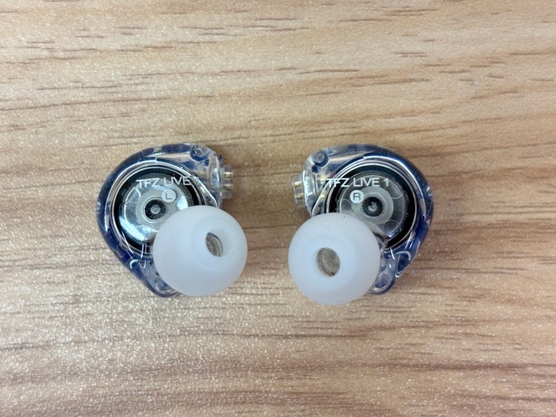 Yahoo!オークション - F704 美品 動確済 TFZ ティーエフゼット グラフ...