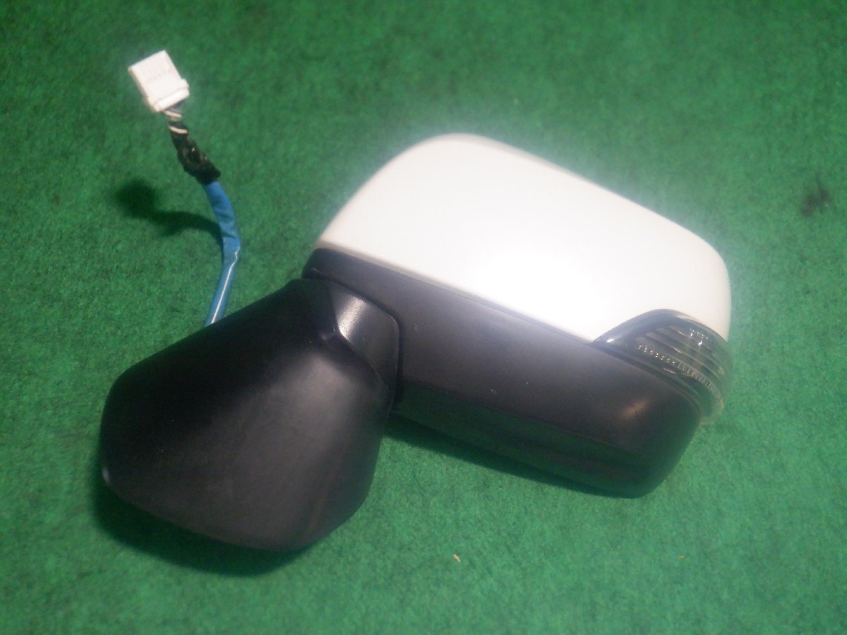 Yahoo!オークション - 【C】スバル インプレッサ GP7/GP6 純正 左ドア...