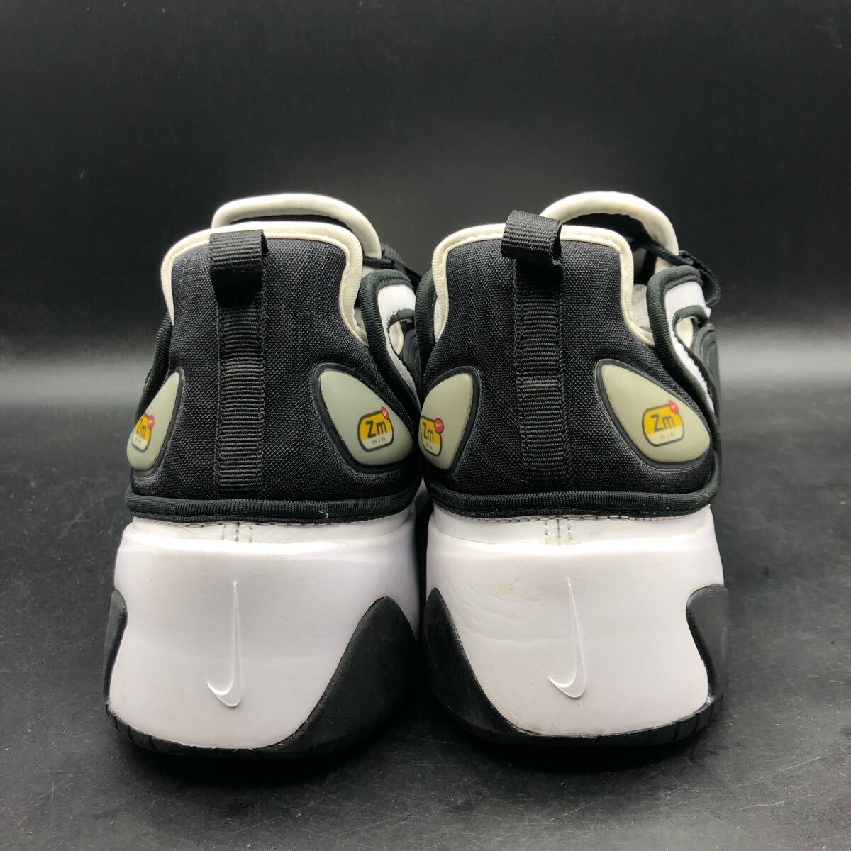 Yahoo!オークション - M4477 ほぼ未使用 NIKE ナイキ ZOOM 2K ズーム ...