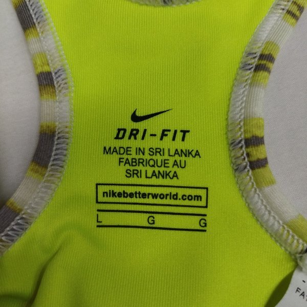 Yahoo!オークション - G56 NIKE ナイキ スポーツブラ トレーニング 胸...