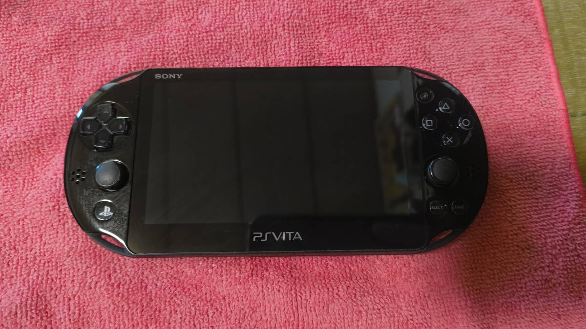 Yahoo!オークション - SONY PS Vita 2000 (PCH-2000) ジャンク