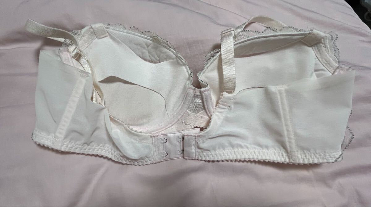Yahoo!オークション - 未使用 ワコール ブラジャー C80