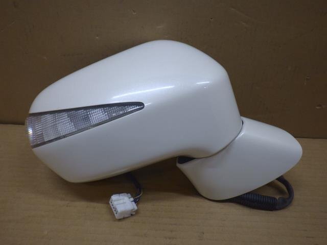 Yahoo!オークション - 【岩手 盛岡発】中古 純正 シビック DAA-FD3 右...