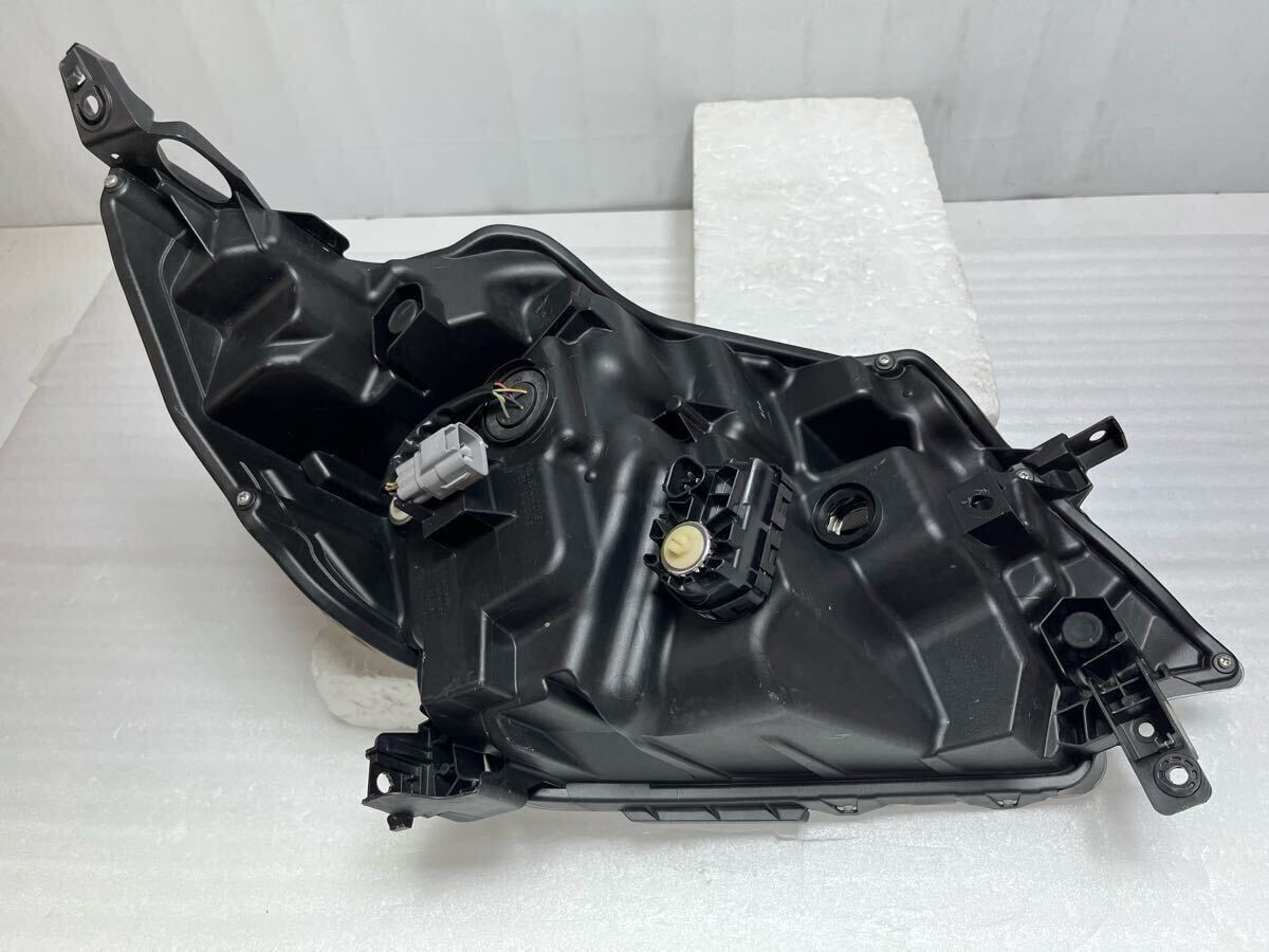 Yahoo!オークション - KK-230. デイズルークス ハイウェイスター B21A ...