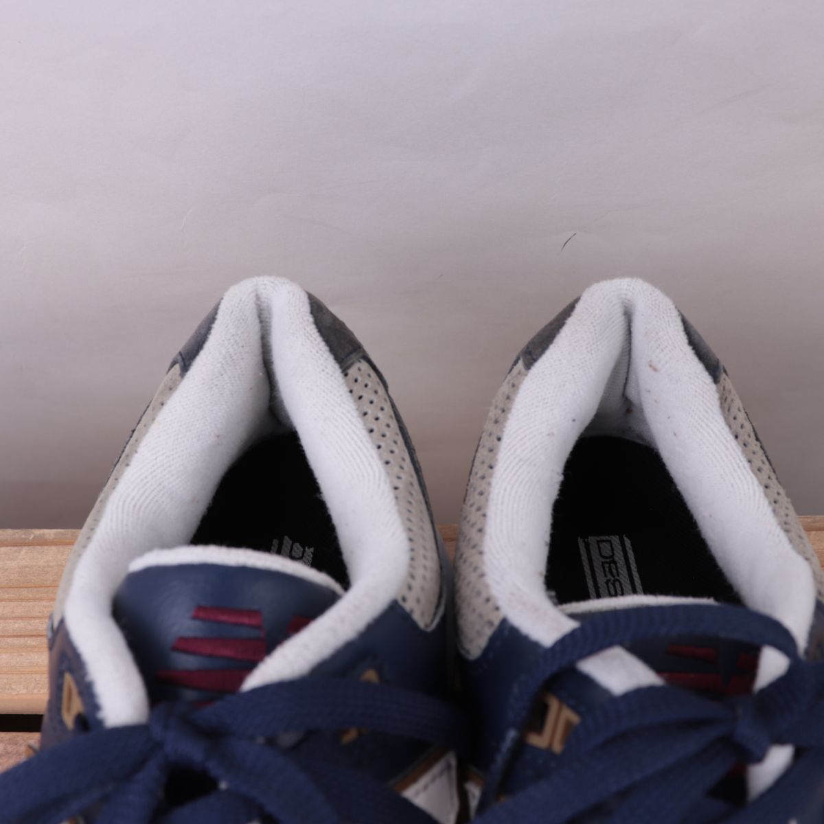 Yahoo!オークション - z282【530】ニューバランス US8.5 26.5cm/灰 グ...