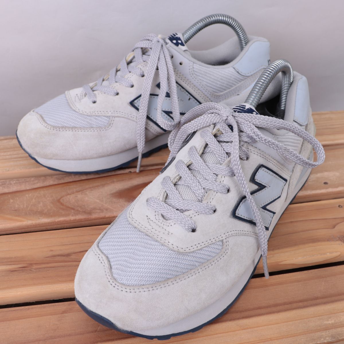 Yahoo!オークション - z284【574】ニューバランス US7 25.0cm/灰 グレ...