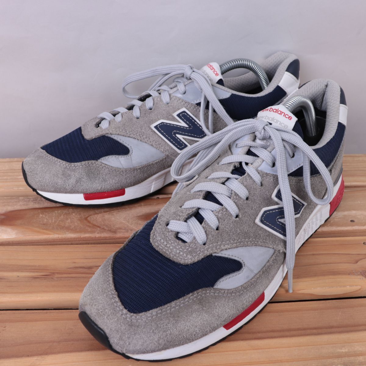 Yahoo!オークション - z358【840】ニューバランス US9.5 27.5cm/灰 グ...