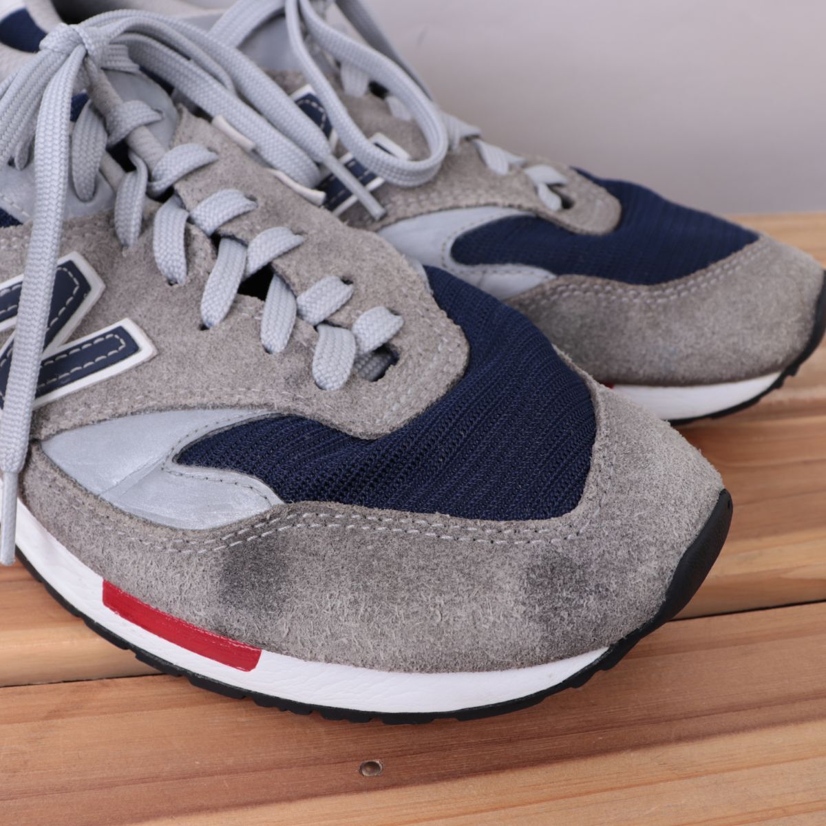 Yahoo!オークション - z358【840】ニューバランス US9.5 27.5cm/灰 グ...