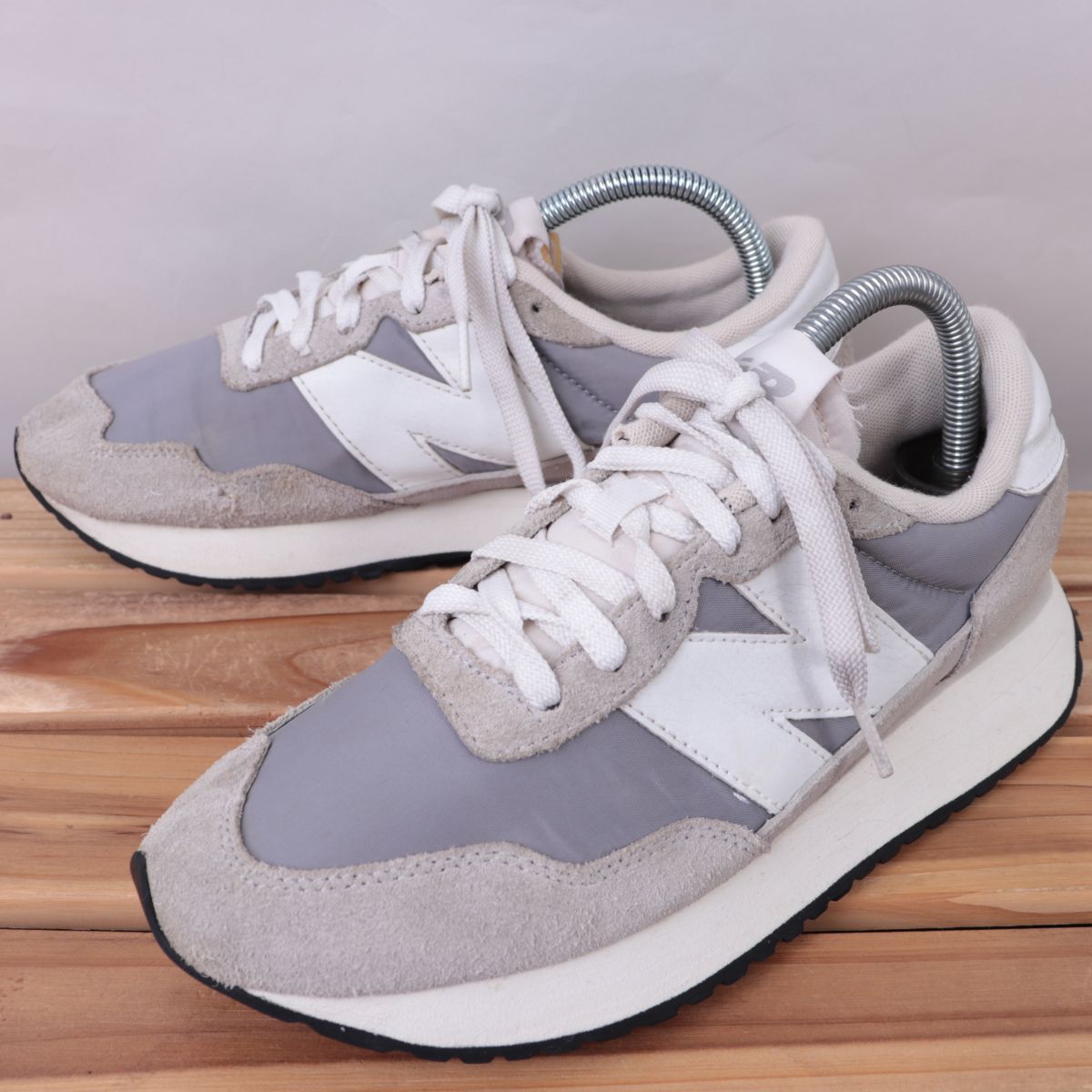 Yahoo!オークション - z457【MS237RCS】ニューバランス US7 25.0cm/グ...