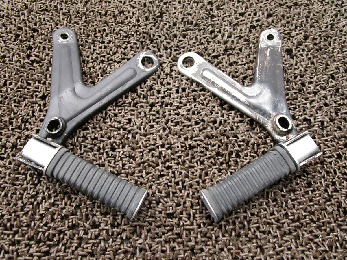 Yahoo!オークション - CB93 タンデムステップ ステー 左右 A2556 B125 ...