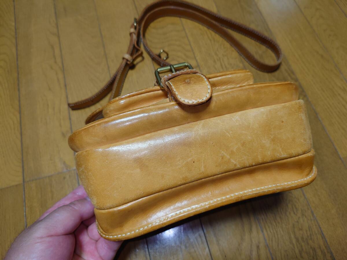 Yahoo!オークション - BREE ショルダーバッグ