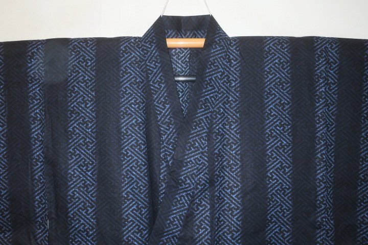 Yahoo!オークション - 壱火2839 遠州綿紅梅紬 男の高級浴衣着物単衣 裄...