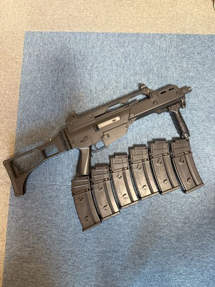 Yahoo!オークション - 東京マルイ 電動ガンBoys' G36 10禁 マガジンお...