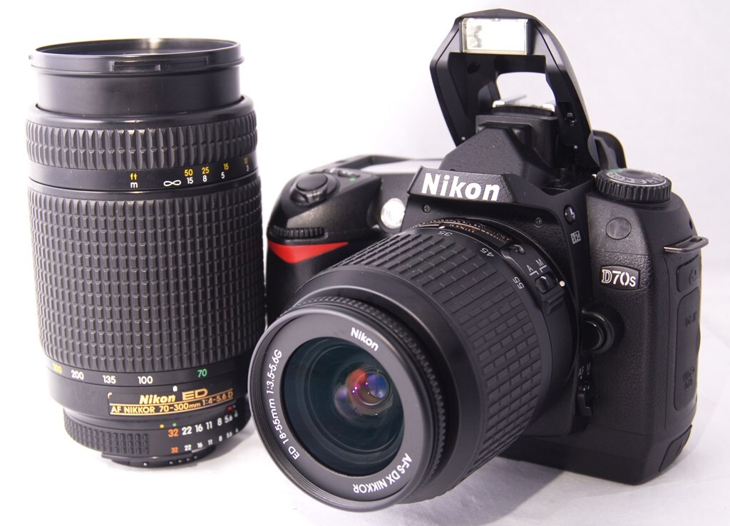 Yahoo!オークション - 初心者入門セット Nikon ニコン D70s 貴重な超...