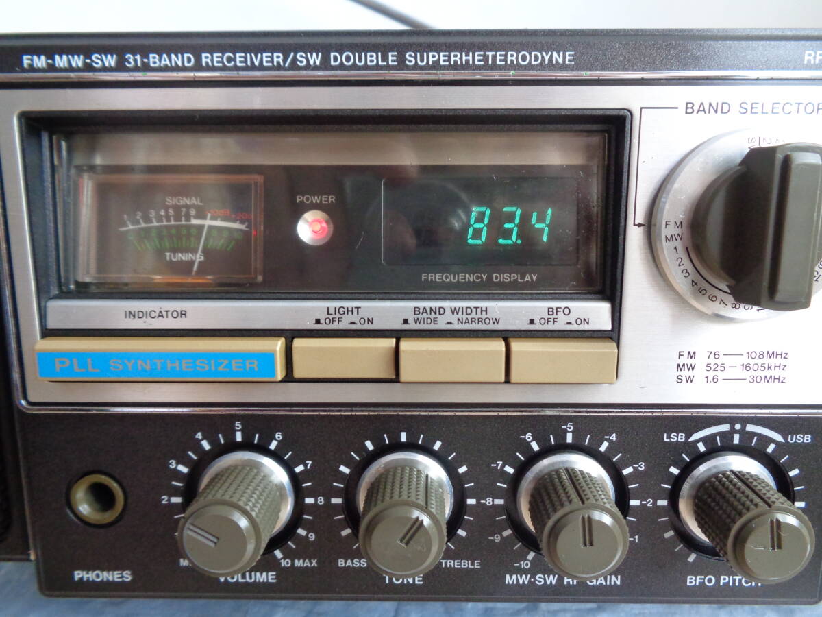 Yahoo!オークション - ナショナル RF-B30 FM-MW-SW 31-BAND 通信機型ラ...