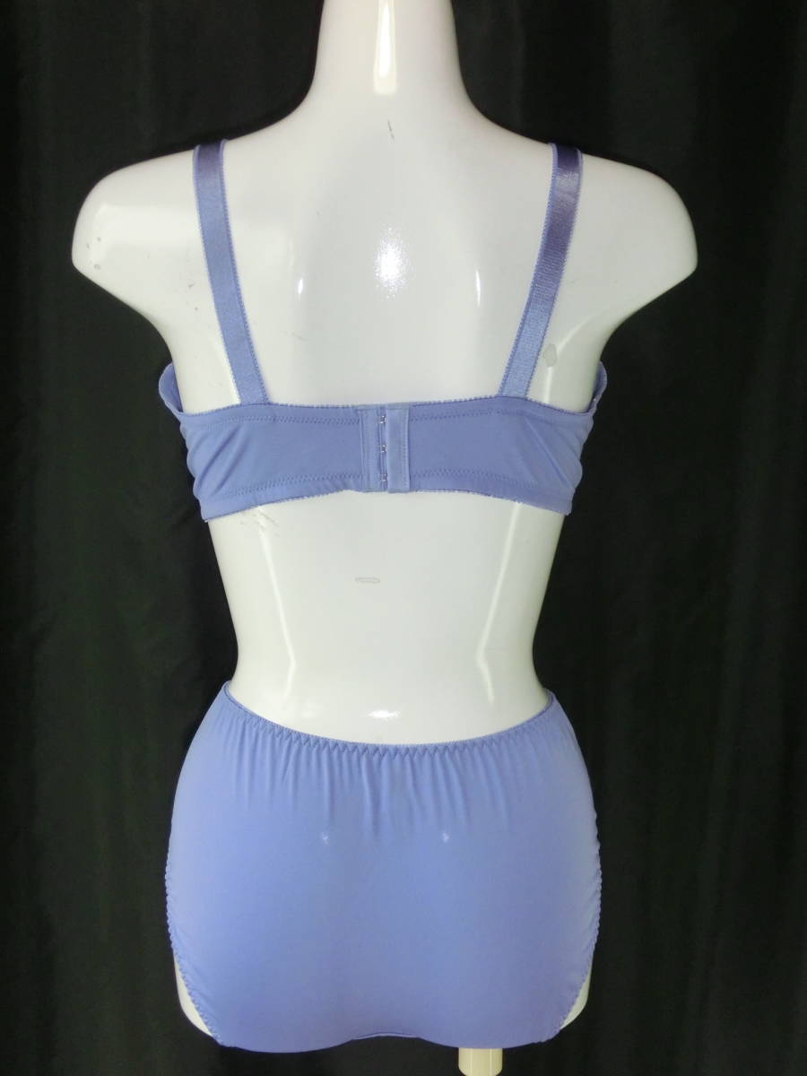 Yahoo!オークション - 【D95 3L～4L】パープル 小花柄刺しゅうブ...