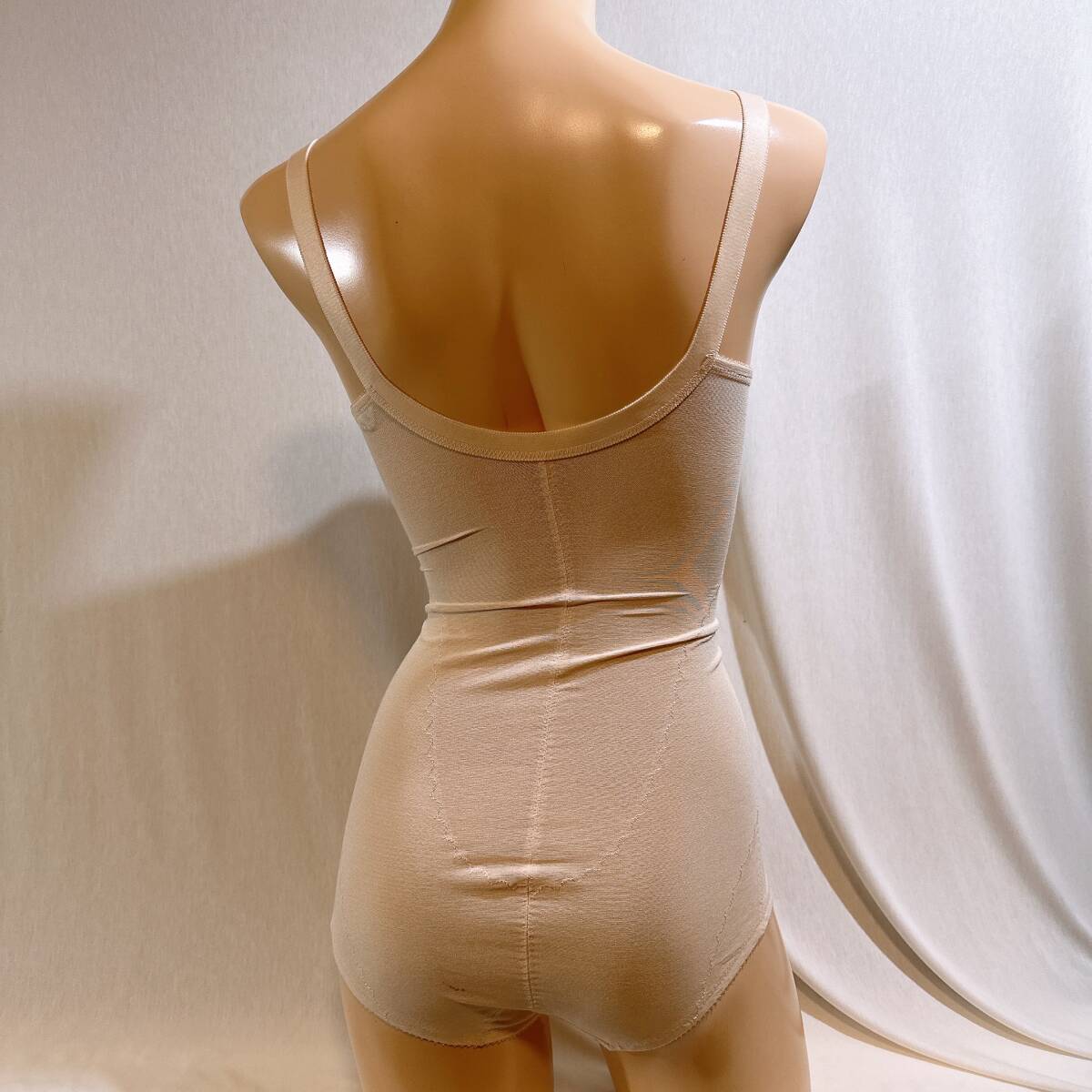 Yahoo!オークション - 166 高級 ボディスーツ D80L