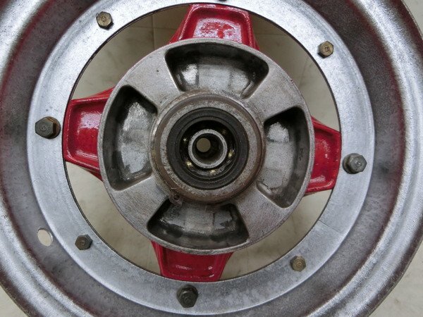 Yahoo!オークション - HZ2224 ダックス(6V)/ DAX リアホイール ホイー...