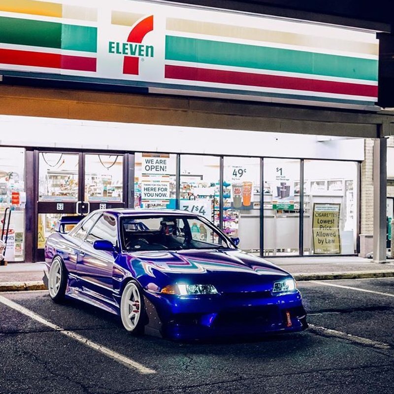 Yahoo!オークション - 在庫あり R32 スカイライン ヘッドライト クロー...