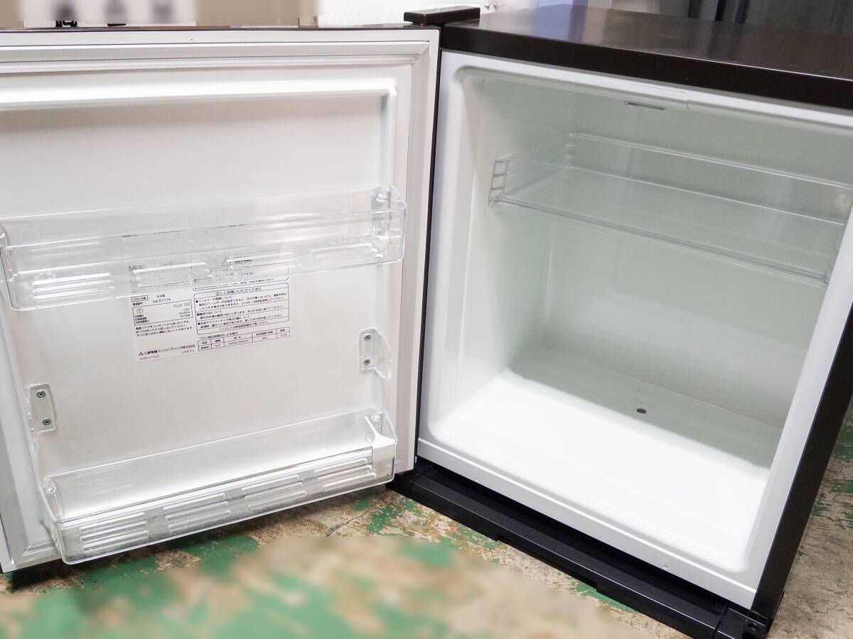 Yahoo!オークション - 3Q売切 税無し 三菱電機 電子冷蔵庫 41L 木目調 ...