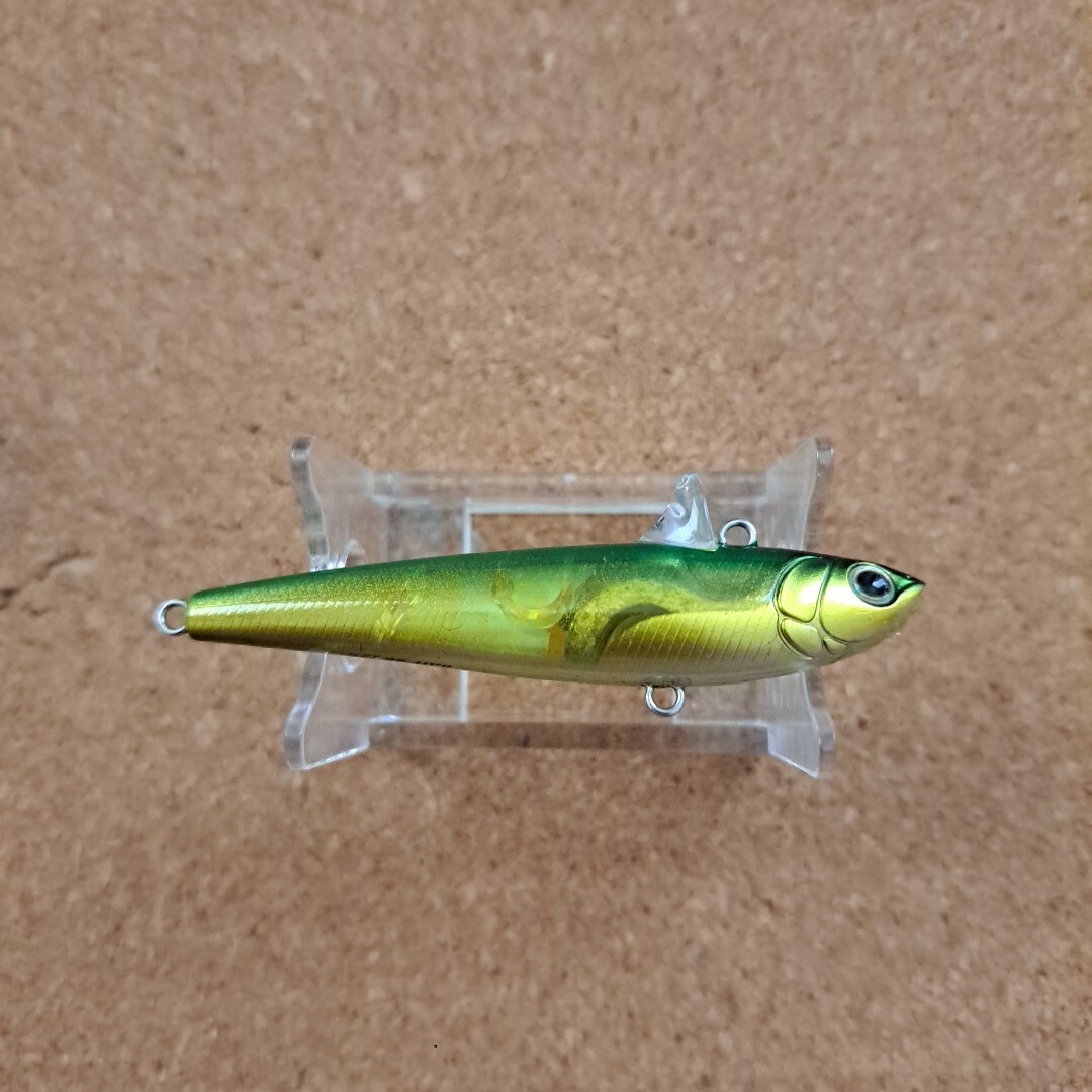 Yahoo!オークション - 美品 タックルハウス ローリングベイト66mm/12g ...