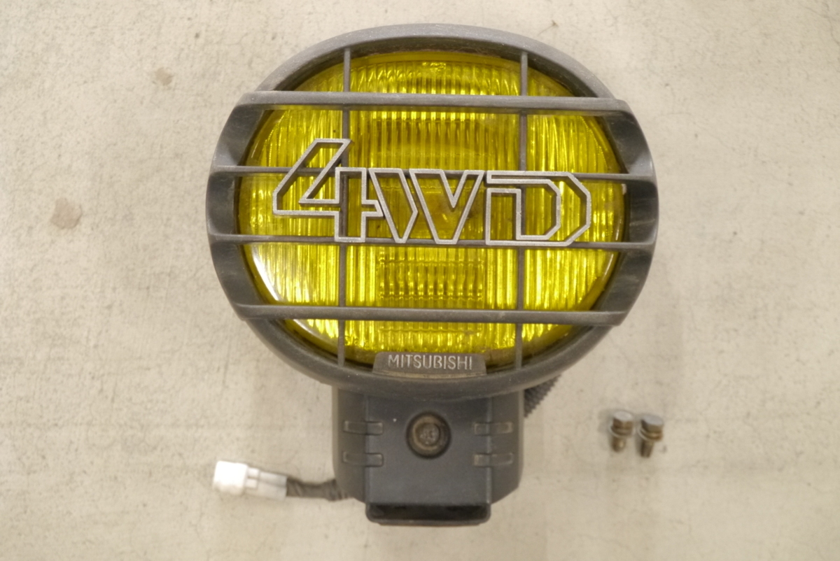 Yahoo!オークション - 中古 三菱 デリカ スペースギア フロント フォグ...