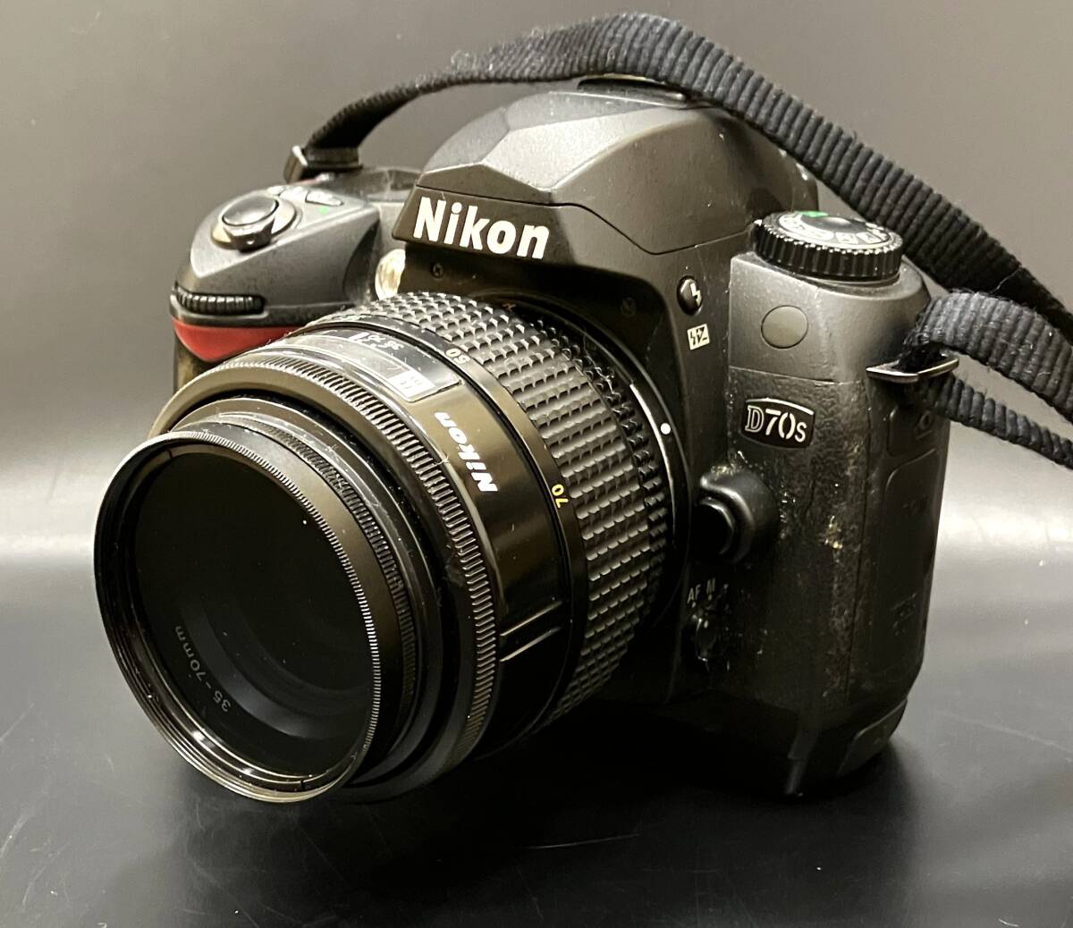 Yahoo!オークション - Nikon ニコン D70S AF NIKKOR 35-70mm 1 3.3-4.5...
