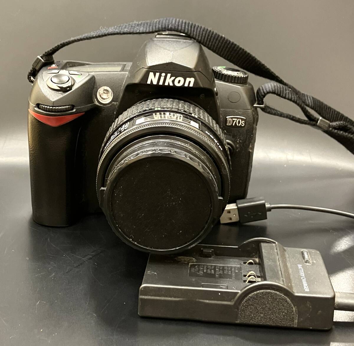 Yahoo!オークション - Nikon ニコン D70S AF NIKKOR 35-70mm 1 3.3-4.5...