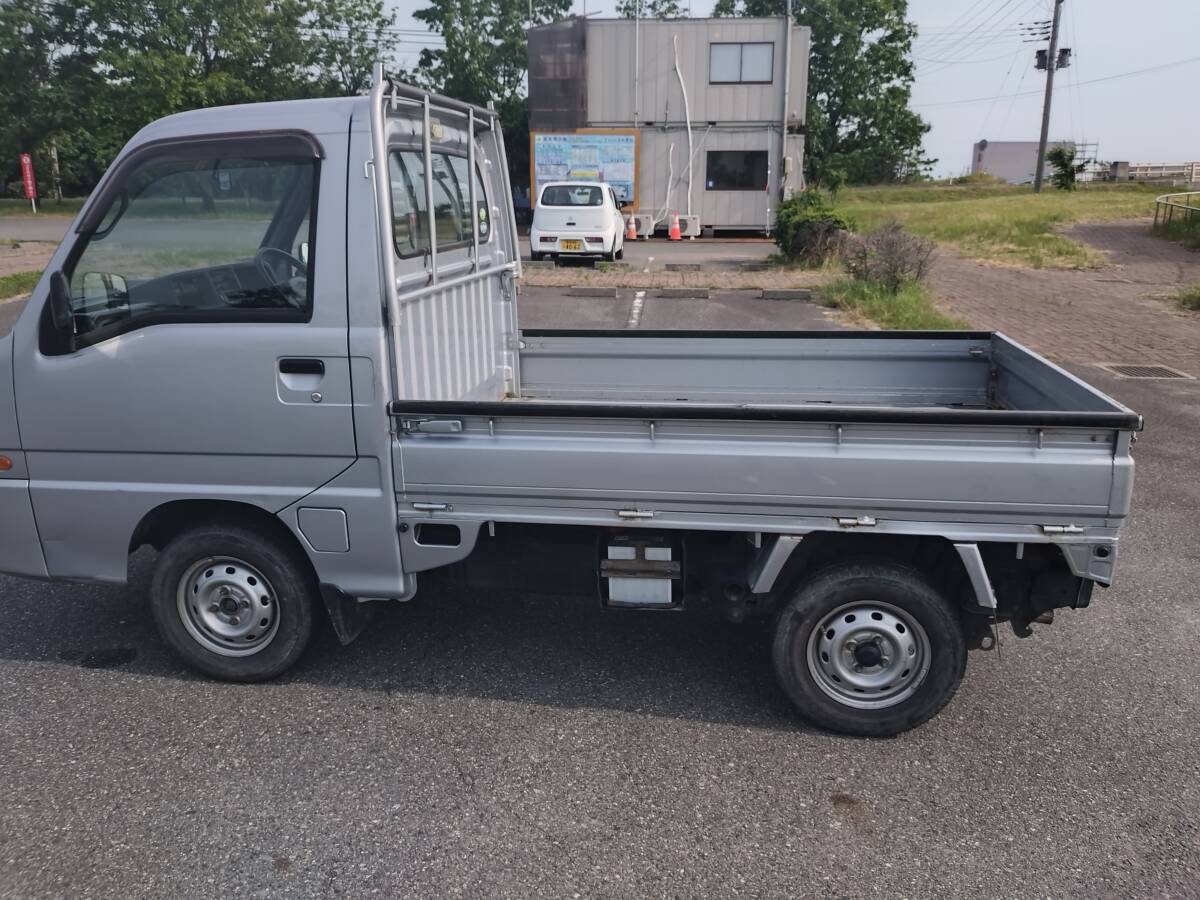 Yahoo!オークション - サンバートラックTC 4WD 5速マニュアル パワース...