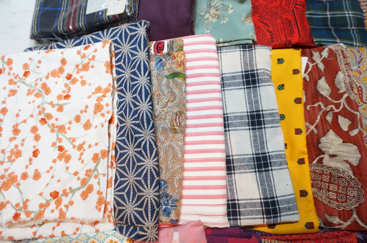 Yahoo!オークション - 【Z323.O】超大量 布 生地 はぎれ 約16㎏ サイズ...