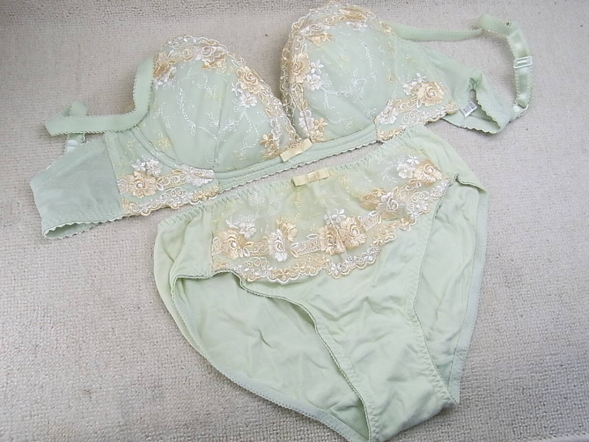 Yahoo!オークション - 03 ECOブラ・ショーツ 千趣会 D75/L