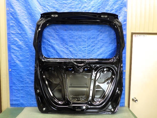 Yahoo!オークション - B315 N-BOXカスタム JF3 JF4 リアゲート バック...