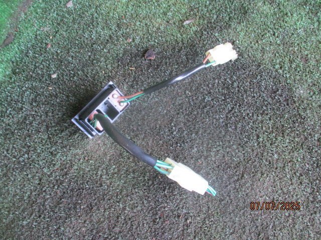 Yahoo!オークション - (0400)RG811 ブルーバード ハザードスイッチ