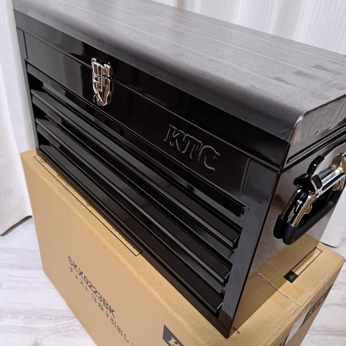 Yahoo!オークション - KTC 3段引き出し 工具箱 チェスト ブラック 未使...