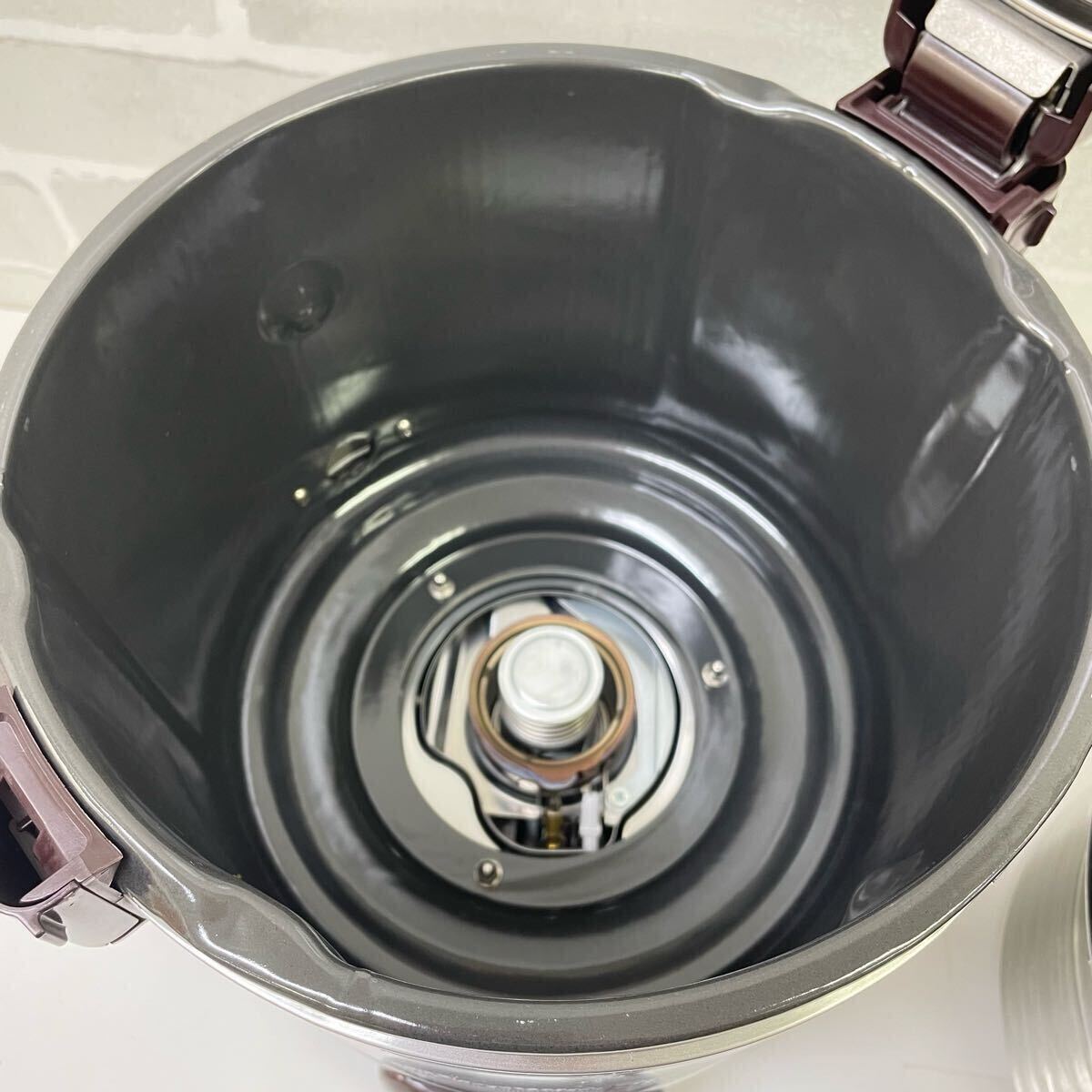 Yahoo!オークション - 2024年製 Rinnai リンナイ ガス炊飯器 RR-100FS ...