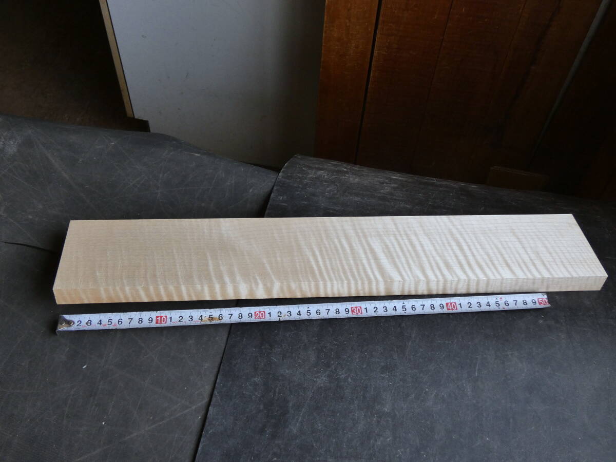 Yahoo!オークション - ホワイトシカモア柾目板 570×100×22mm EM-k-0...