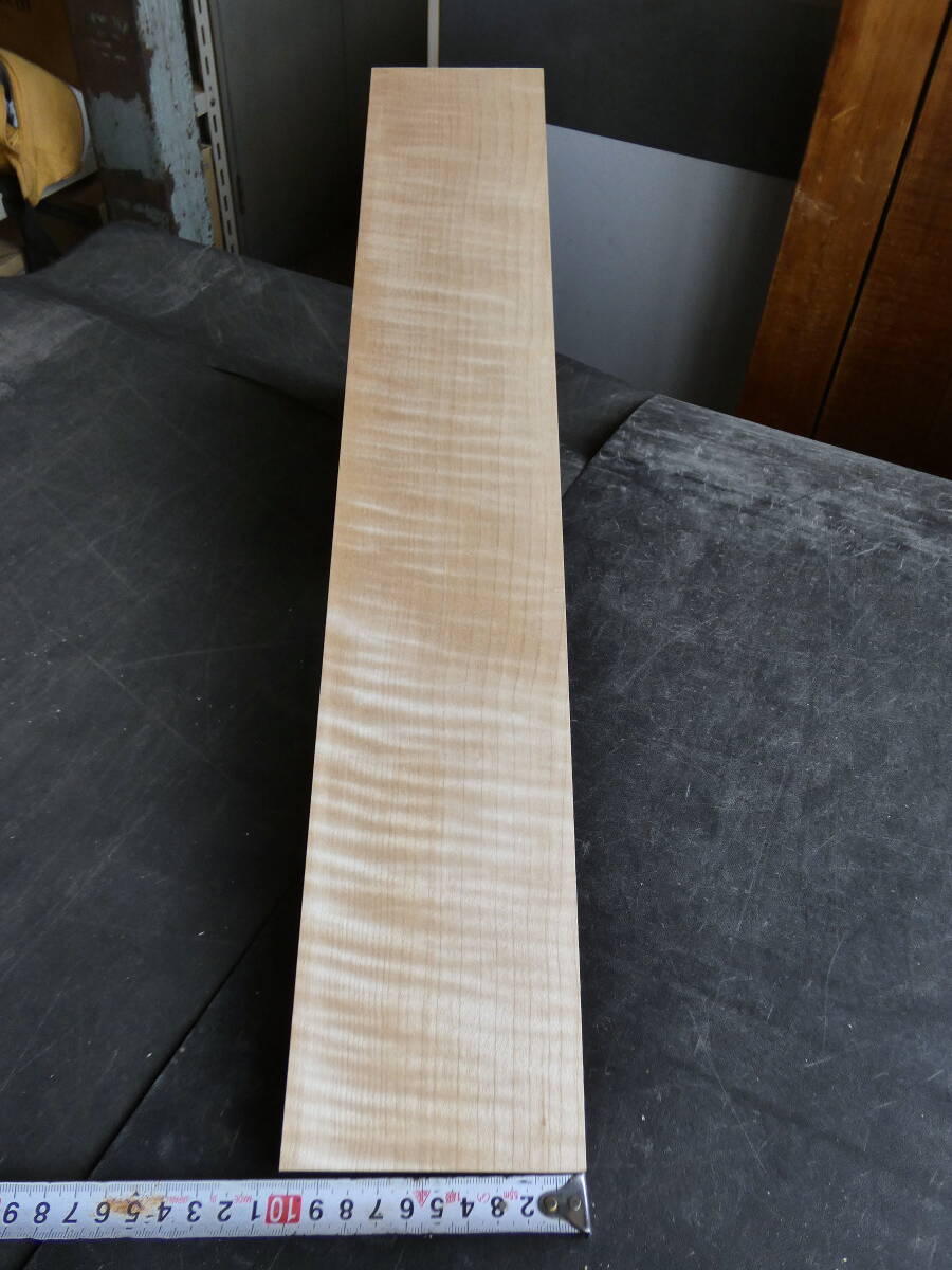 Yahoo!オークション - ホワイトシカモア柾目板 570×100×22mm EM-k-0...