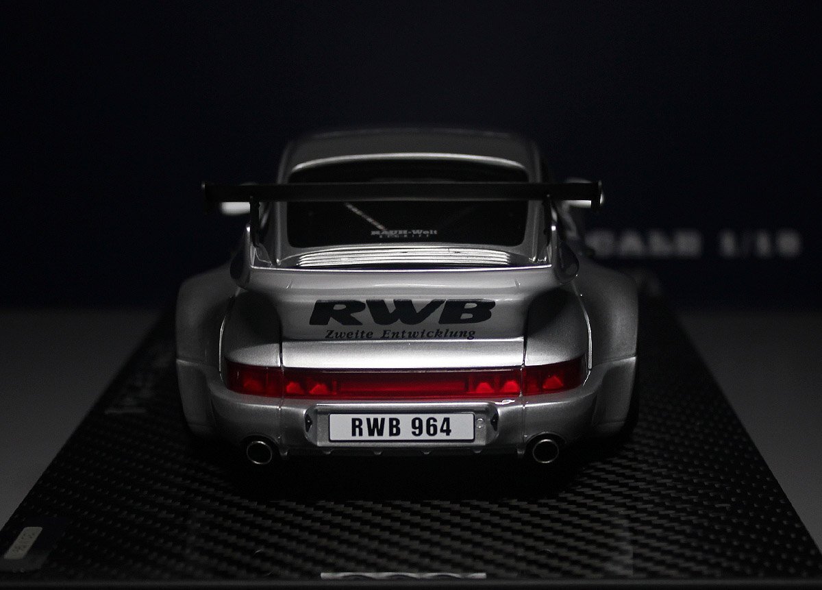 Yahoo!オークション - 超貴重な Silver 世界限定99台 TGM 1/18 ポルシ...