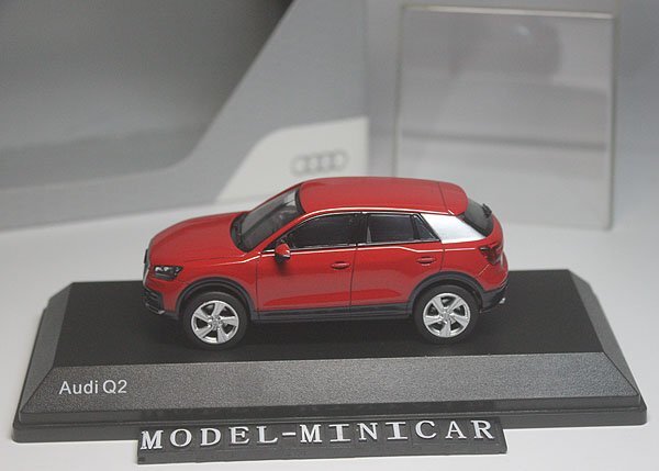 Yahoo!オークション - 超希少 AUDI特注 赤 1/43 アウディ NEW Q2 SUV ...