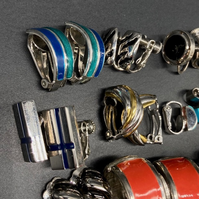 Yahoo!オークション - D796 ゴージャス イヤリング まとめ 豪華 シルバ...