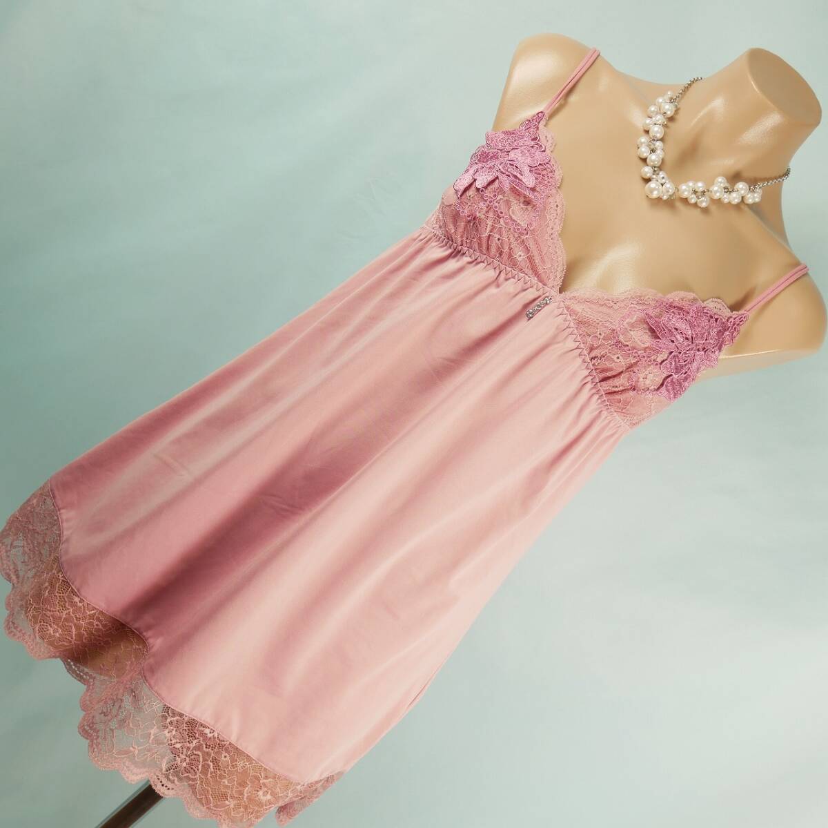 Yahoo!オークション - 5237 美品 ゴージャス花柄 スリップ M-80 ピンク...