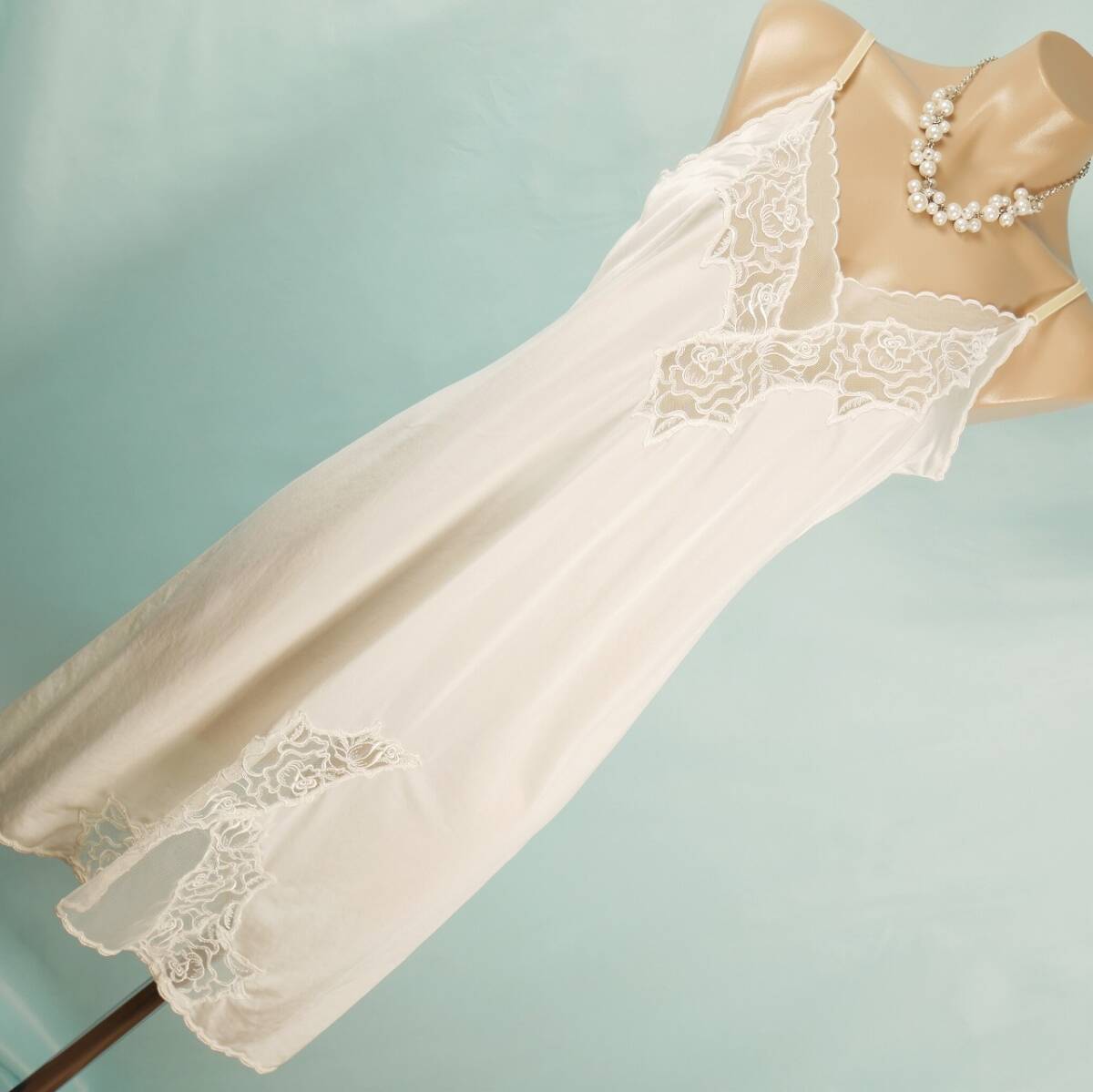 Yahoo!オークション - 5264 ワコール エレガントレース スリップ L90-9...